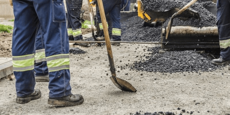 What Boots Should I Buy for Asphalt Paving?