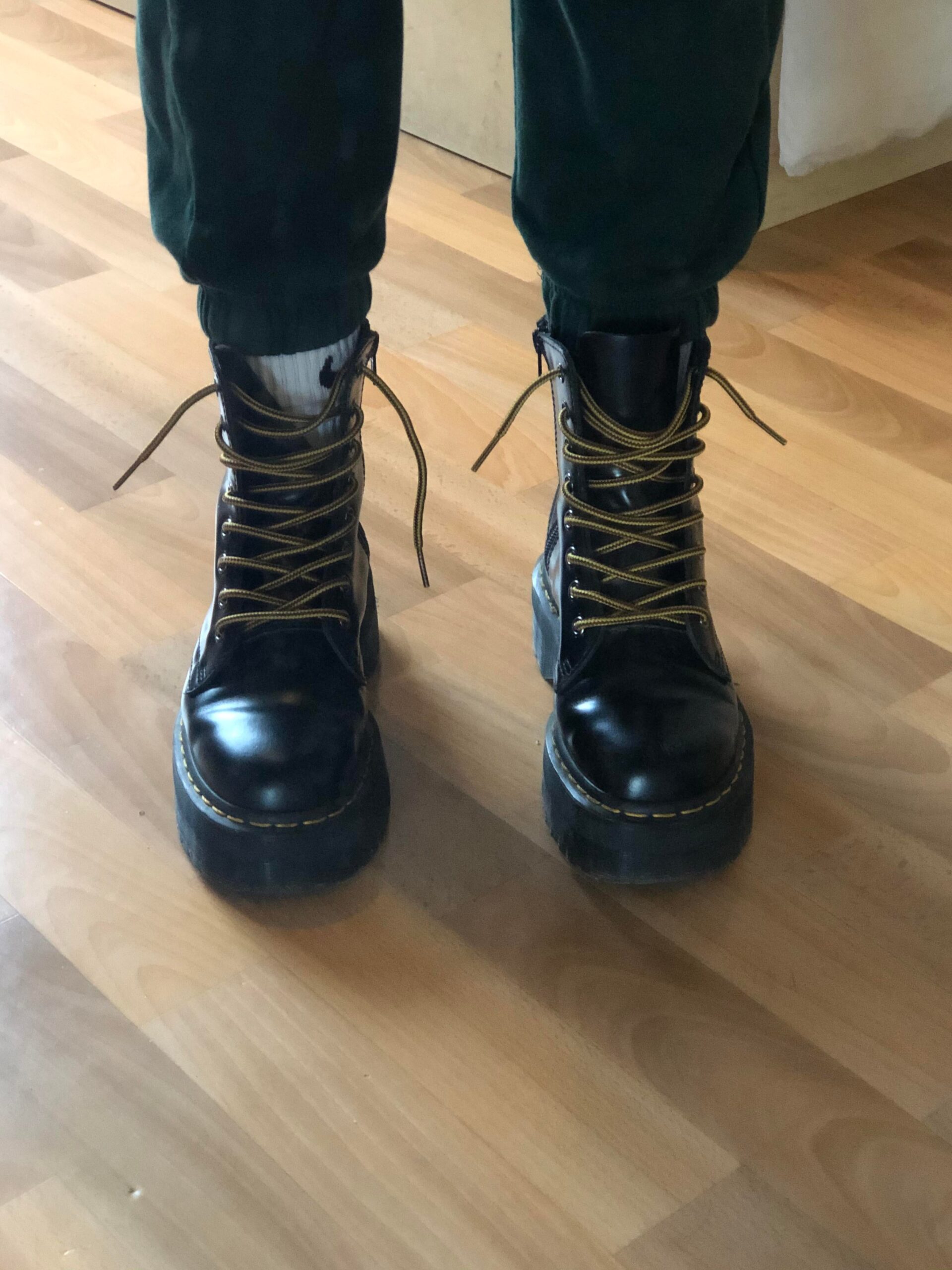 How To Keep Dr Martens Tongue In Place?