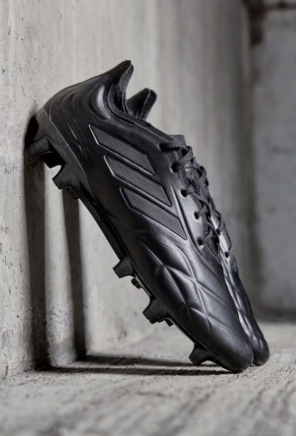 Achieving Optimal Performance With Adidas Blackout Shoes