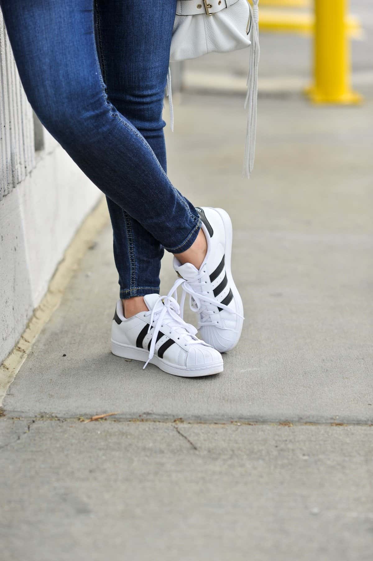 How To Wear Adidas Superstar?