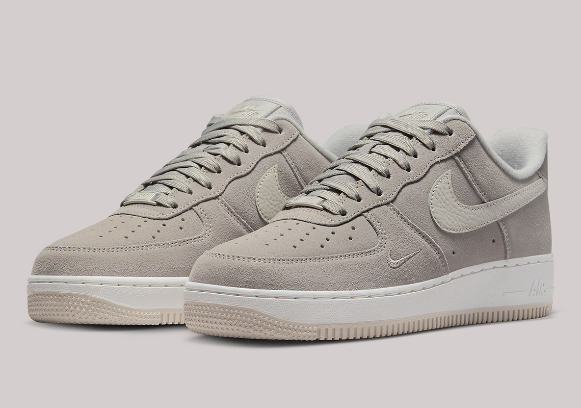 Nike Air Force 1 Grey Suede: The Perfect Sneaker For The Cozy And Chic Look