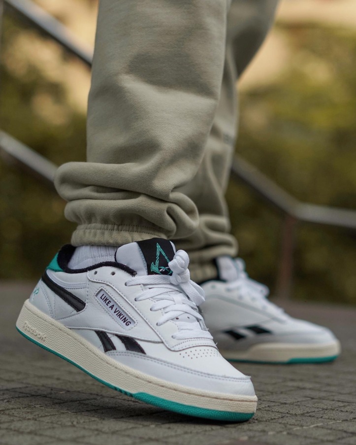 What To Wear The Reebok Club C With?