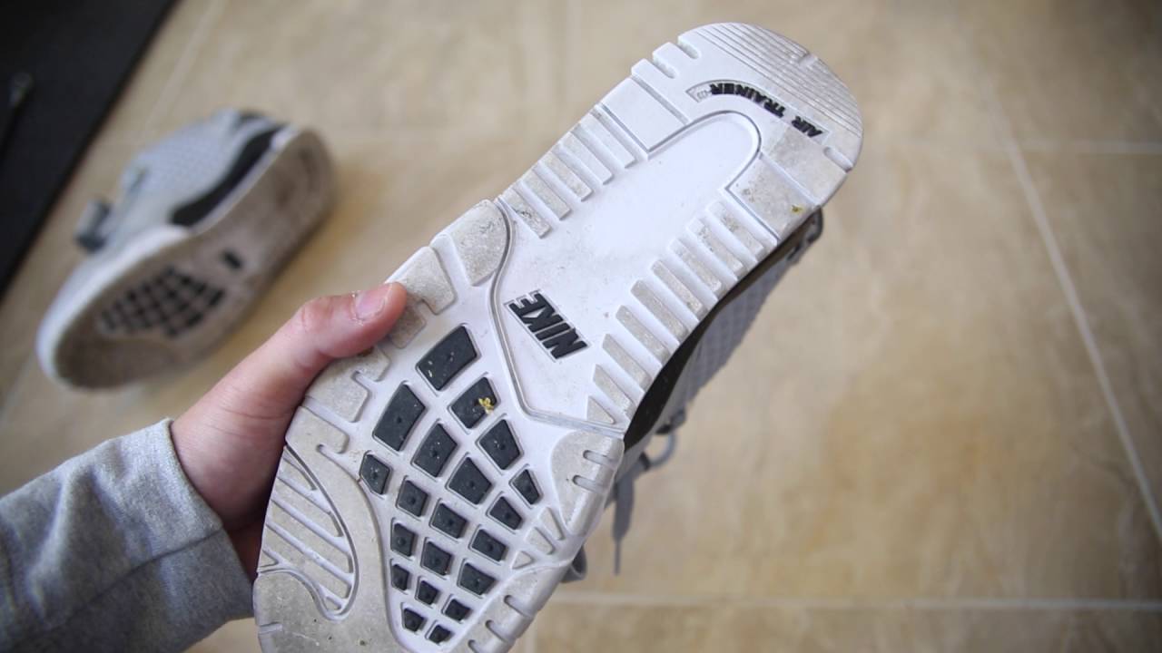 How To Clean The Bottom Of Jordan Shoes?
